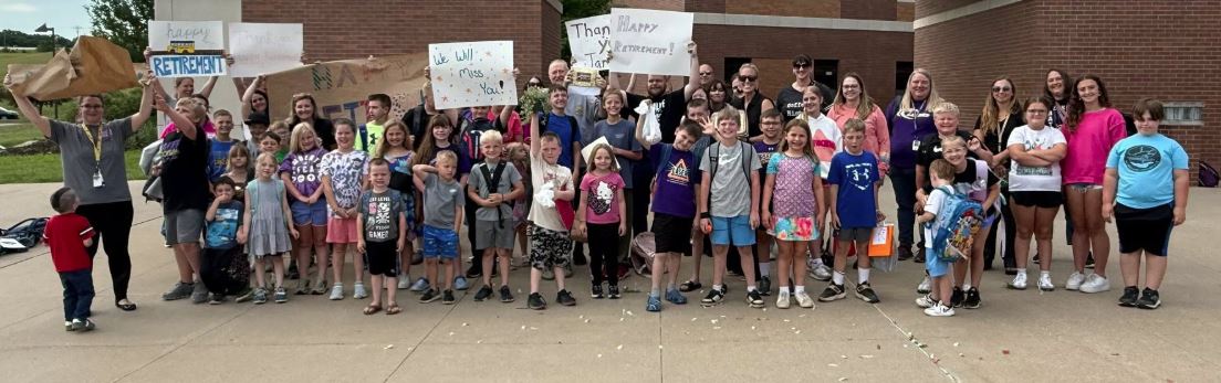 Special Send Off This Week for Camdenton R3 Bus Driver – News/ Talk KRMS