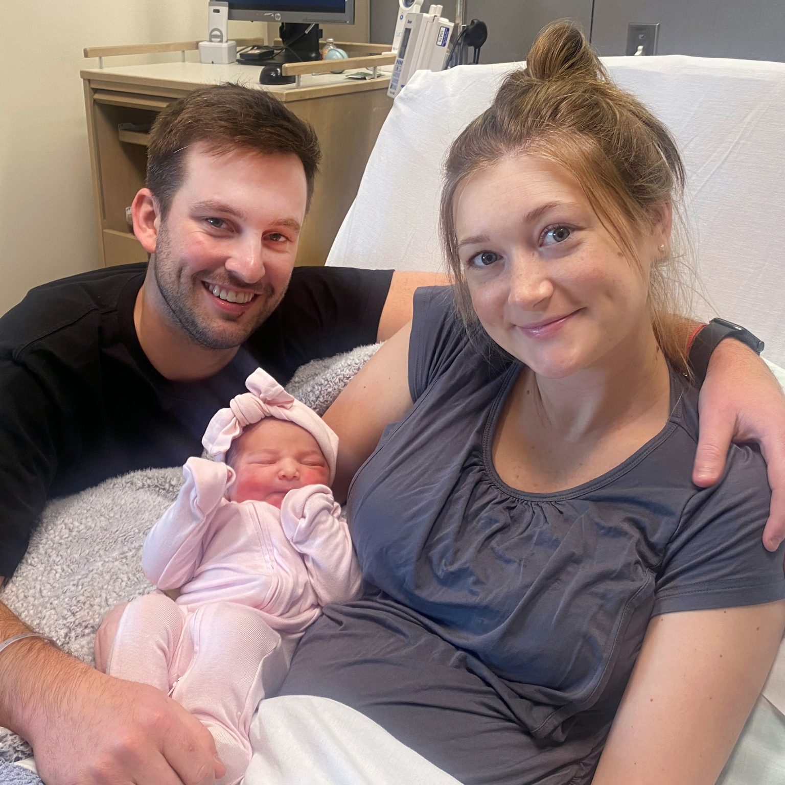 New Year’s Baby Arrives at Lake of the Ozarks!!! – News/ Talk KRMS